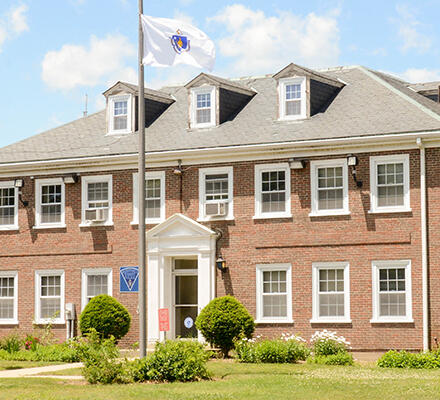 State Police South Yarmouth Barracks | Mass.gov