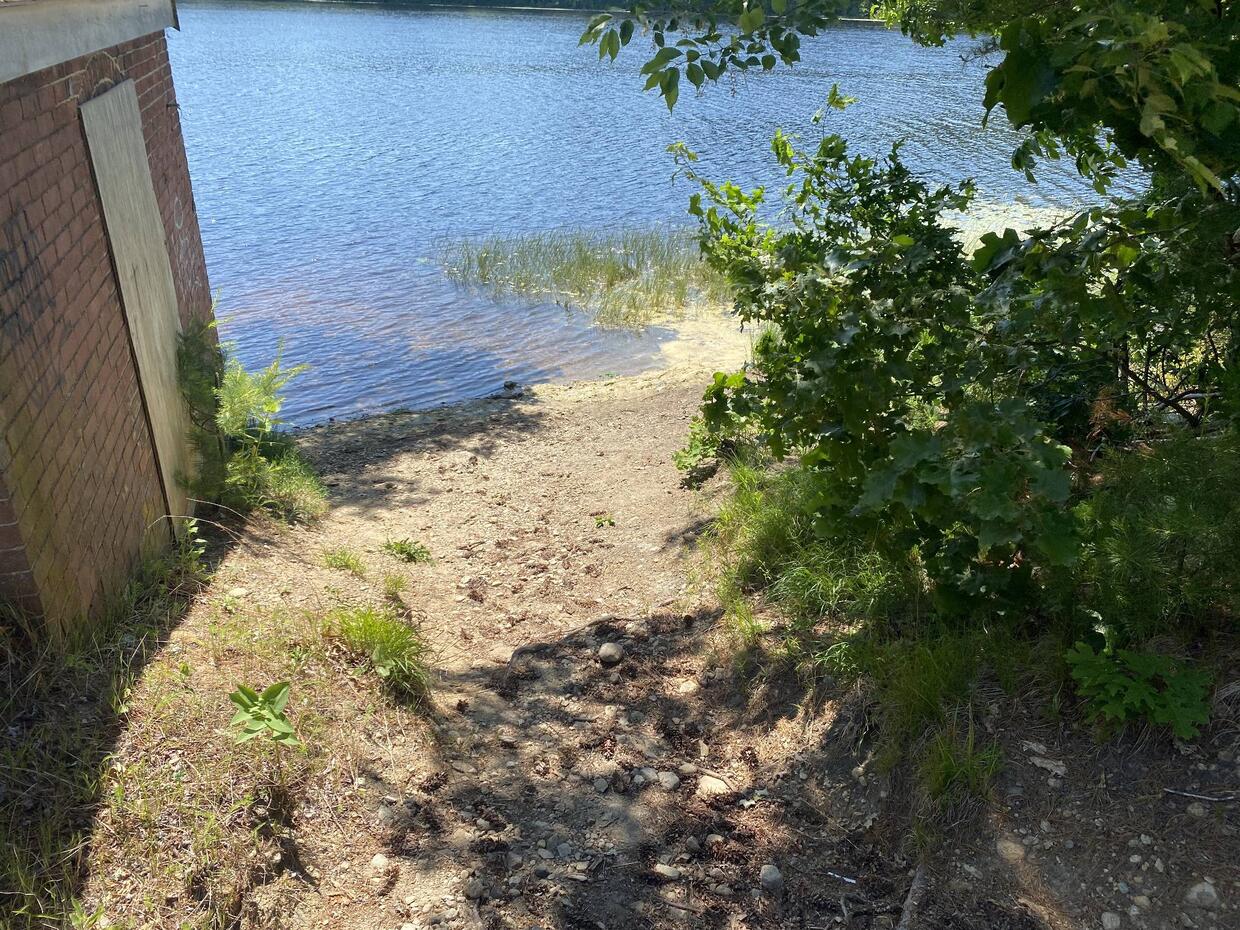 Lout Pond | Mass.gov